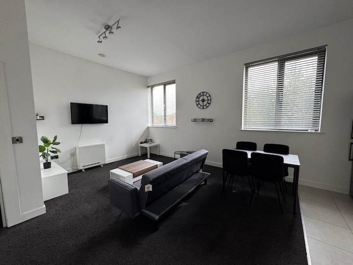 Salford Quays Modern 2br Apt - Old Trafford Close! - Salford