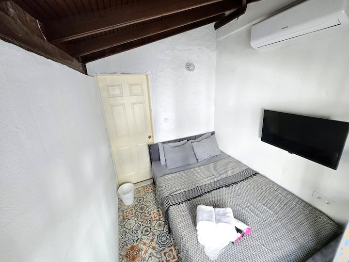 Kekik Alacati Hotel * Economic Mini Room - Alaçatı