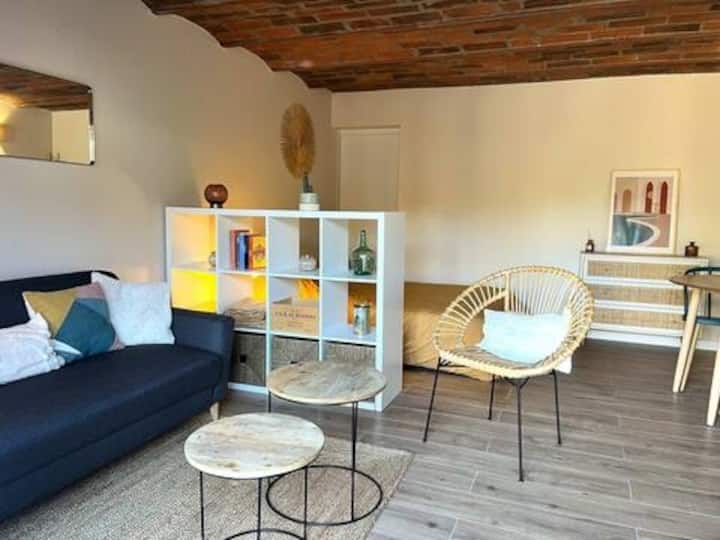 Studio Cosy – Idéal Couple | Thoiry 10 Min | Vexin - Les Mureaux