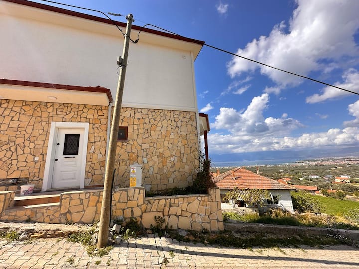 Manzaralı Ev - Taylıeli - Edremit