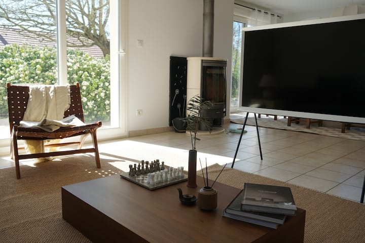 Un Haïku Dans Les Ceps - Nuits-Saint-Georges