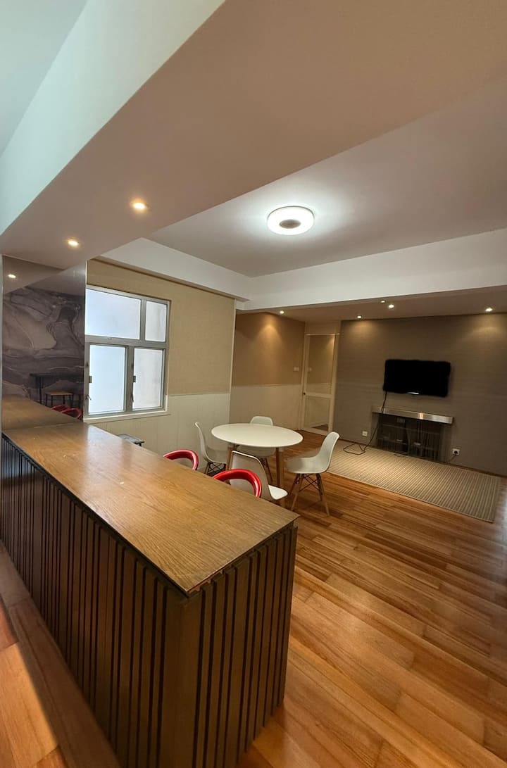 Best Inn, 1 Min Central-soho Spacious Modern Flat - Hong Kong