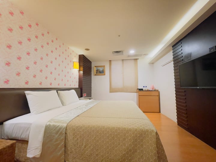 簡單、舒適、平價的精品旅館，獨立空間，獨立衛浴 - 타이산 구