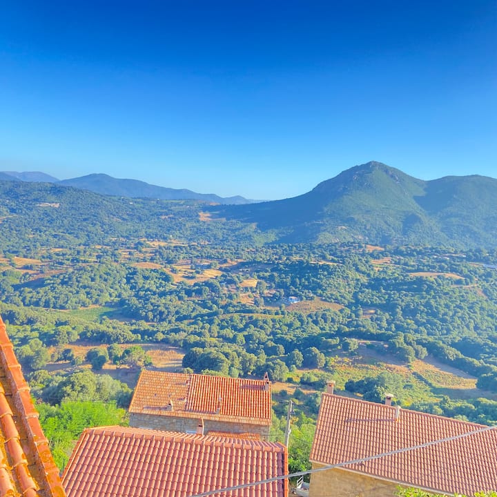 Appartement Vue Sur La Vallée - Tiuccia