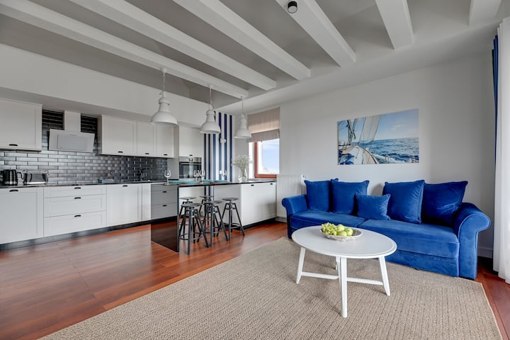 Pool & Spa | River View | Nº 96 With Balcony - Gdańsk