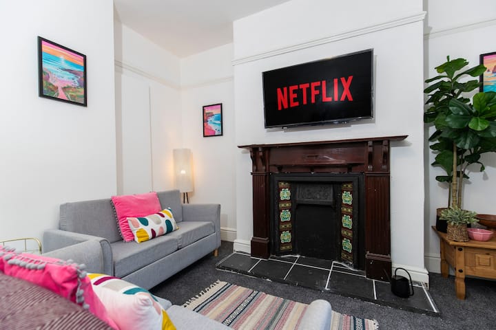 *Saltbox Stays*4 Beds*4 Bath Home*darlington - Darlington