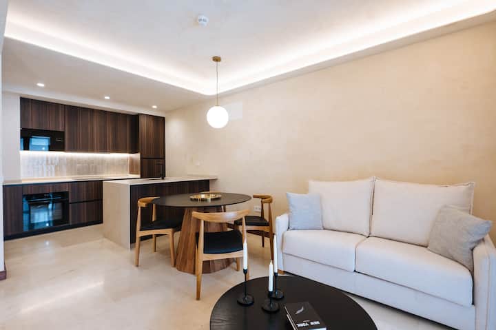 Lujoso Apartamento En El Centro. La Vistosona. - Sevilla