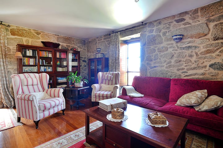 Casa Con Piscina Próxima A Sanxenxo - Sanxenxo