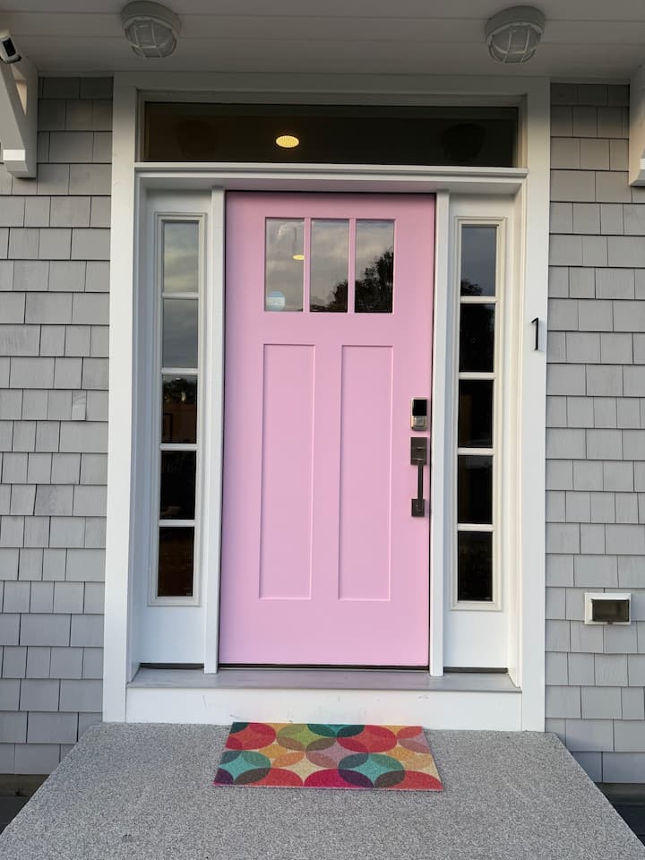 Exceptional 3 Bed (Plus Den) 3 Bath House - Provincetown, MA