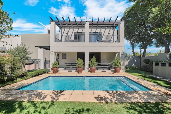The Sandton Gem Near Hospital - Sandton