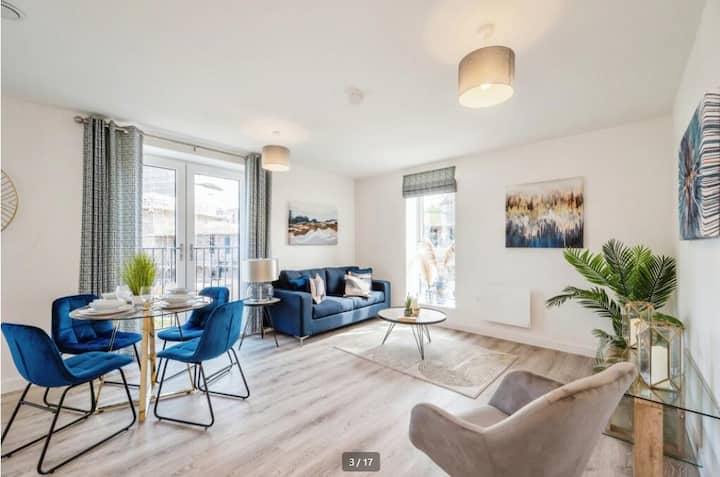 Stylish Flat-long Stay Discounts - Birmingham