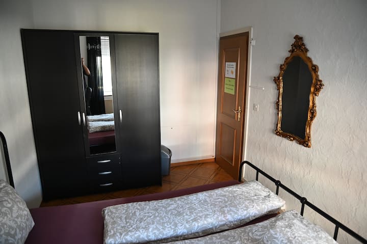 Kleines Gemütliches Zimmer - Zürich