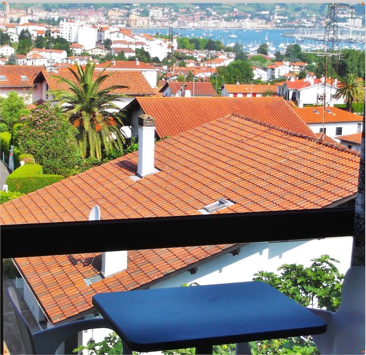 Vue Imprenable Sur La Mer & La Côte Espagnole - Irun