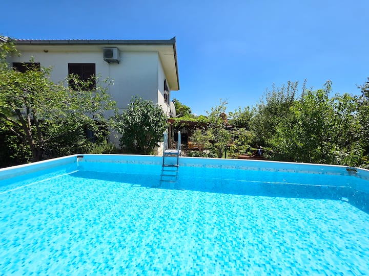 Marina Nv 1 Apartment With Terrace, Grill, Pool - Novi Vinodolski