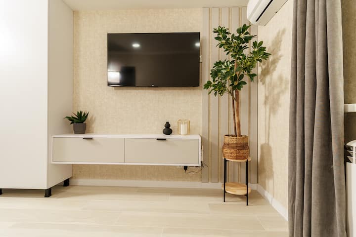 Cozy Stay In The Heart Of City - Moldova