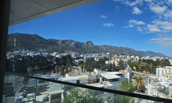 Stunning Sea & Mountain View's - Girne