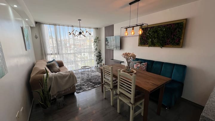 Apartamento Cerca A Embajada Americana Y Solca Gym - Quito