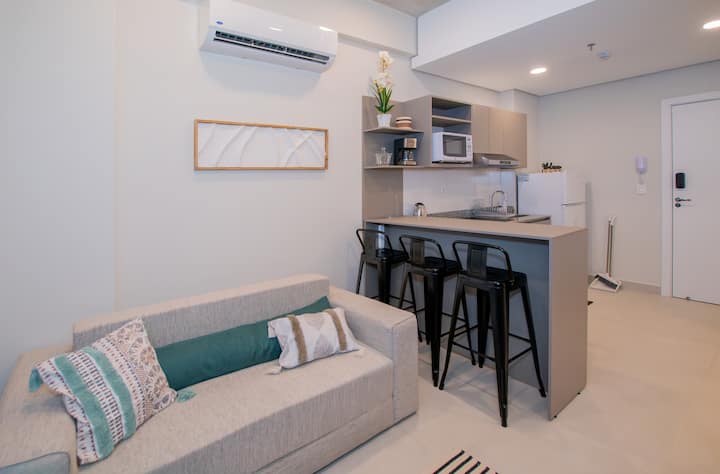 Peaceful Stay With Rooftop Pool Access - Paraguay