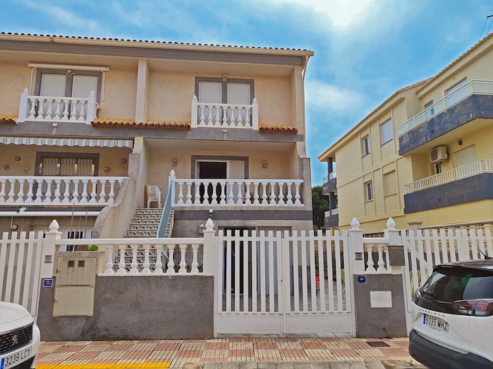 Adosado Con Vistas, Barbacoa Y A Metros Del Mar - Xeraco