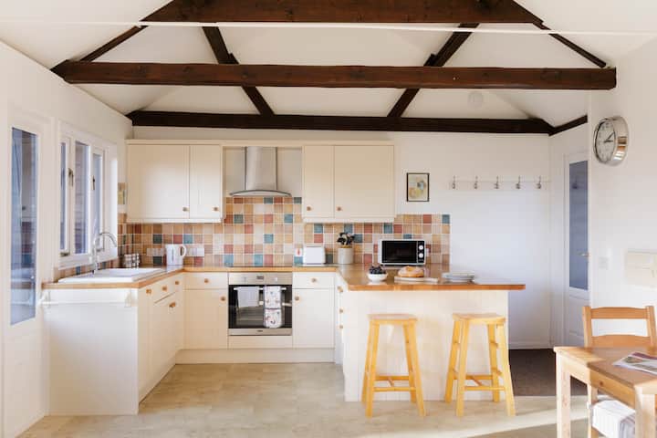 Bright & Homely Summerhouse By Coast & Aldeburgh - Suffolk