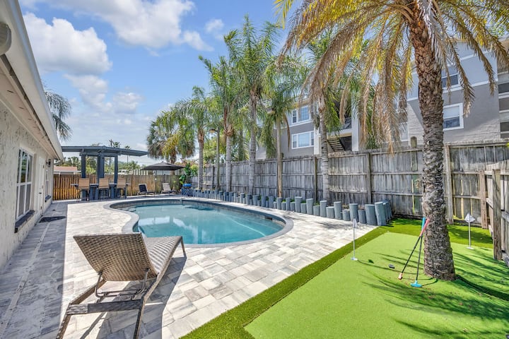 Smv Palm Escape With Pool And Putting Green - Jacksonville