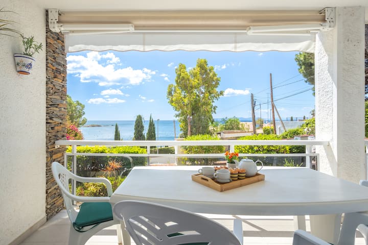 Bel Appartement Avec Vue Sur Mer - Cadaqués