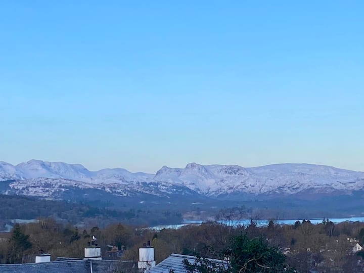 Cosy Cottage In Windermere, Stunning Garden Views - Windermere, UK