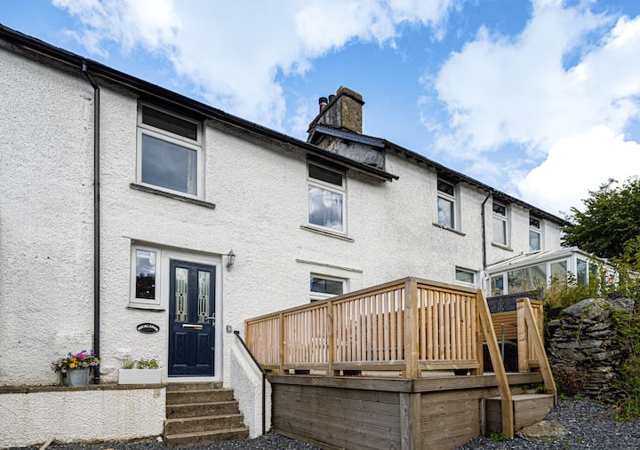 Mickledor Cottage Windermere Stunning Garden Views - Windermere, UK