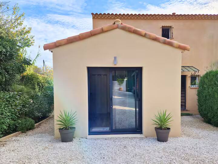 Studio Indépendant Au Calme Avec Piscine - Villeneuve-lès-Avignon