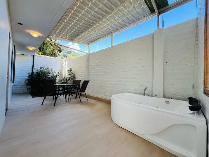 Mansion Del Bosque Con Jacuzzi - Chimborazo