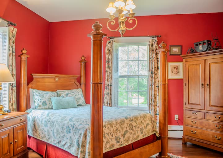 The Rose Room - Clinton, NC