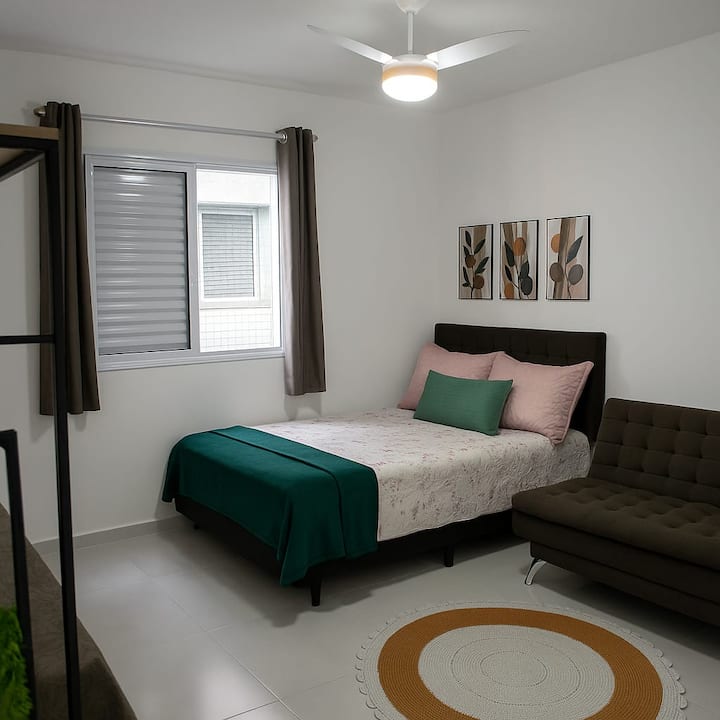 Apto Novo A 3 Minutos Da Praia - Sao Vicente, Brazil