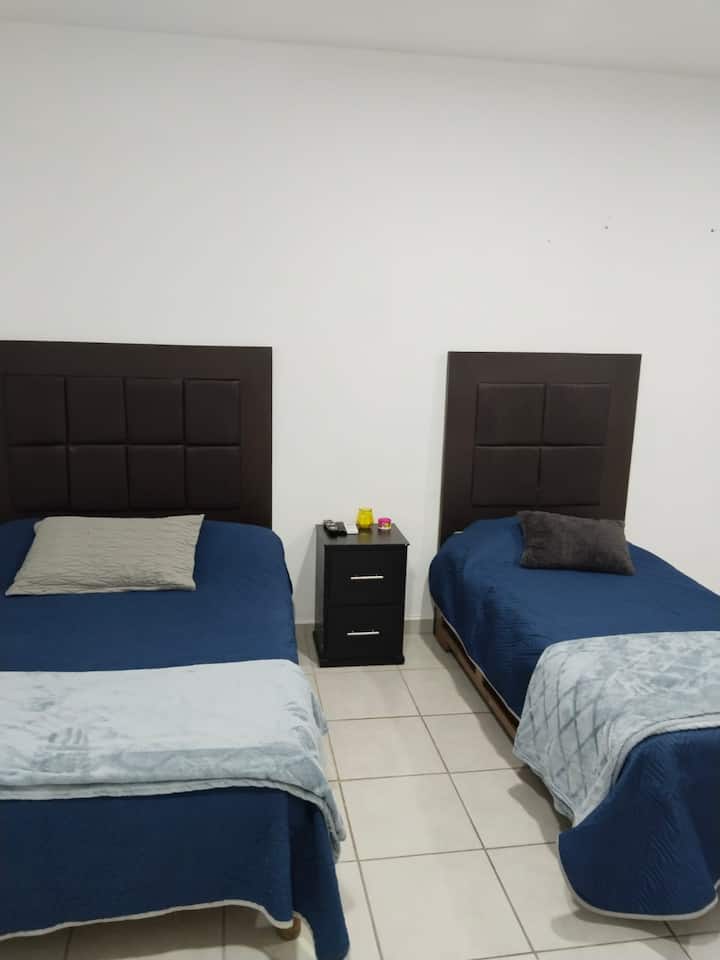 Departamento I Cómodo Y Céntrico - Hermosillo