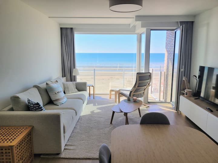 Magnifique Appartement 2ch Avec Vue Sur Mer - La Panne