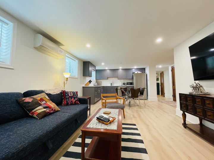 Newly Renovated, Large, Private & Ideally Located! - Downtown, DC