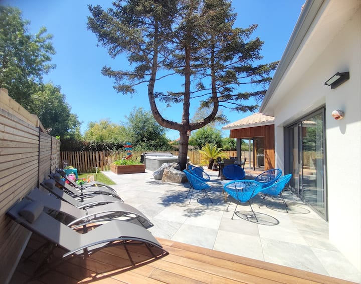 Villa Et Spa-classé 3 éToiles
Ménage Linge Inclus - Loire-Atlantique