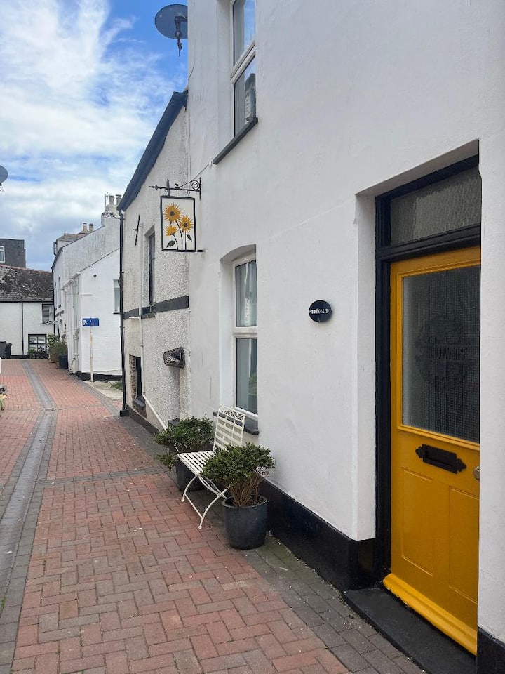 Entire House By East Looe Beach - Looe