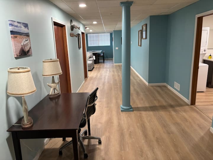 5 Bedroom (Sleeps 14)-erie Bluez Suite - Sandusky, OH