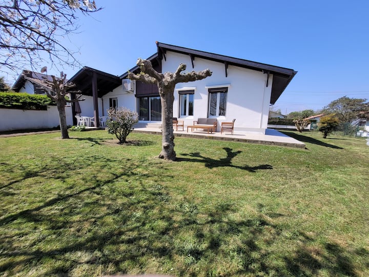 Charmante Villa Proche Centre De Bayonne Et Plages - Pays basque français
