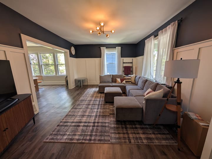 Family Spot Near Lake & Shops. - Sheboygan, WI