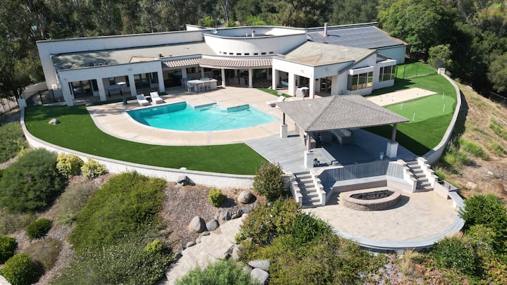 Private Gated 6br Luxury Estate, Gym, Lake View - 埃斯孔迪多