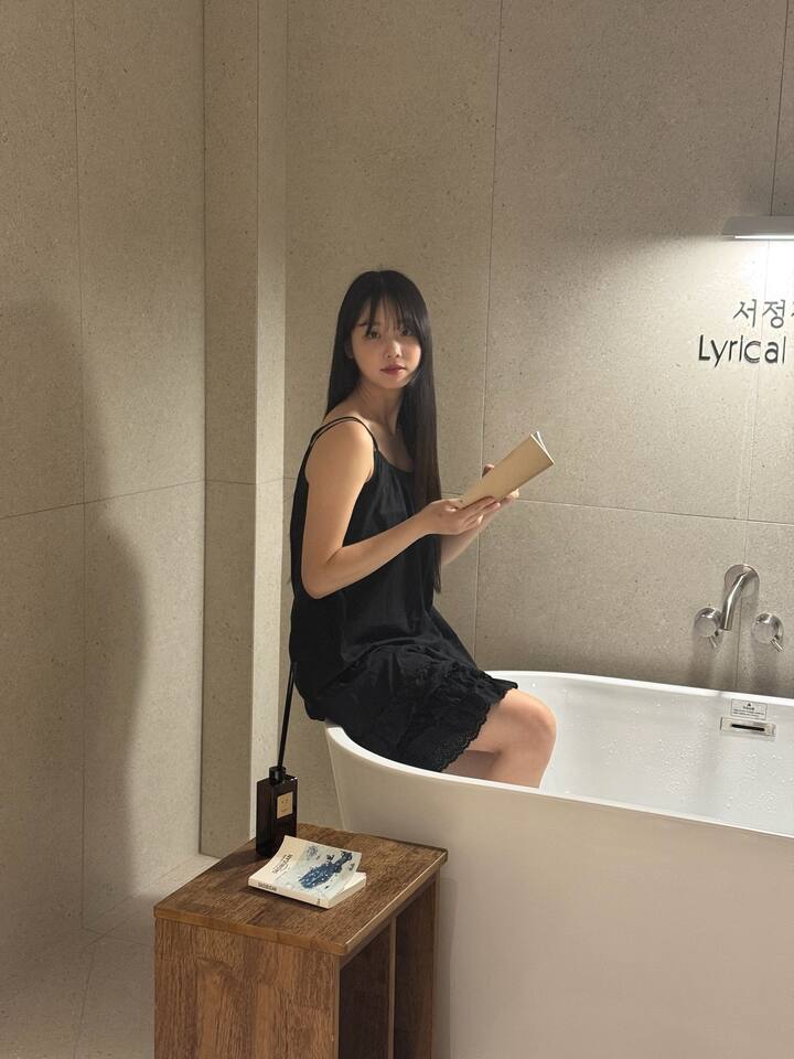 부산 영도 감성숙소, 서정적인 호텔 Type B3 - Busan