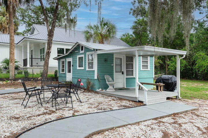 The Bayport Pearl - Weeki Wachee, FL