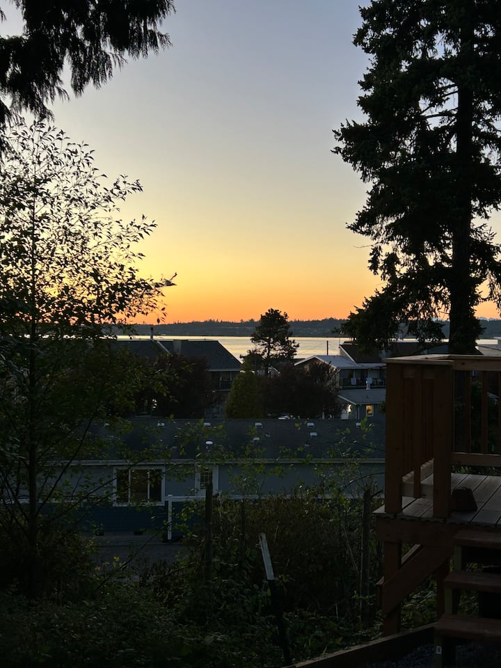 Private 2 Br Ocean-view Retreat - Birch Bay, WA