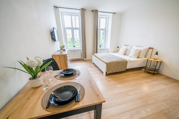 Brno Centrum · Parkování · Kuchyň · Myčka - Brno