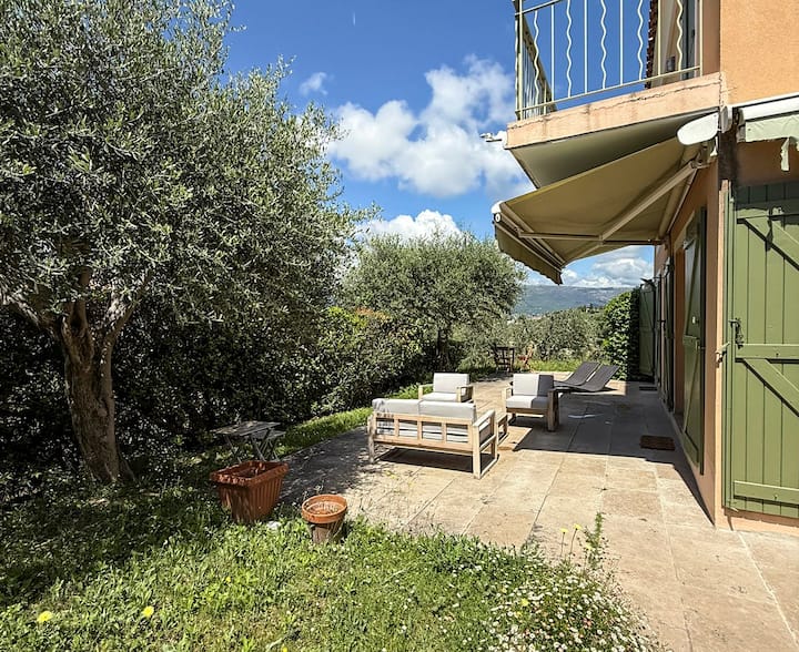 Superbe Maison Familiale Avec Piscine Et Parking - Nice