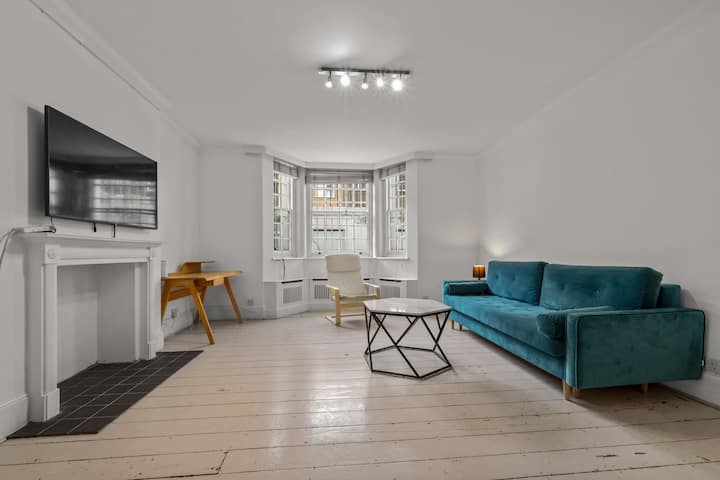 Chelsea 1-bed Flat With Patio - Chelsea