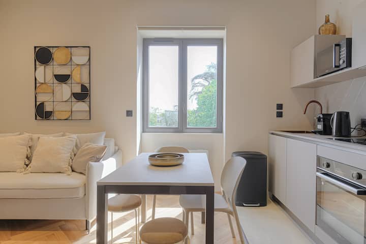 Superbe Appartement Lumineux Proche De Lyon - La Tour-de-Salvagny