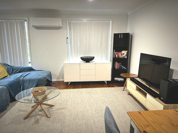 Sydney & Blue Mts Base: 4-bed Near Hospital - Wallacia
