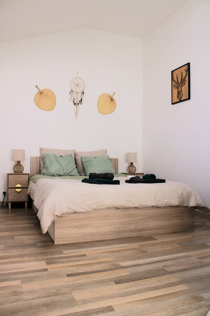 Studio Avec Chambre Proche Gare - Reims